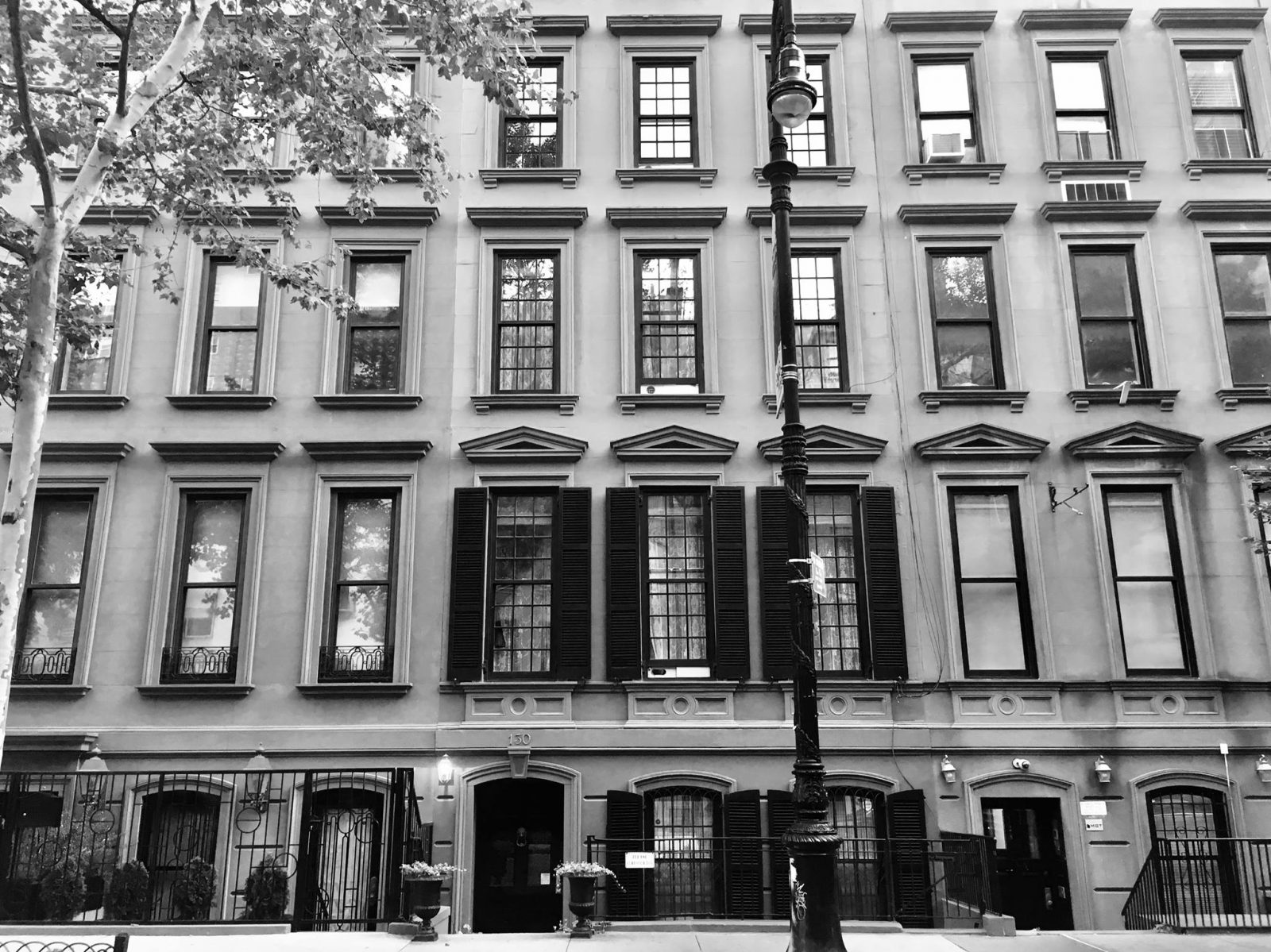 1871 House - A NYC Style B&B - What's Hamptoning