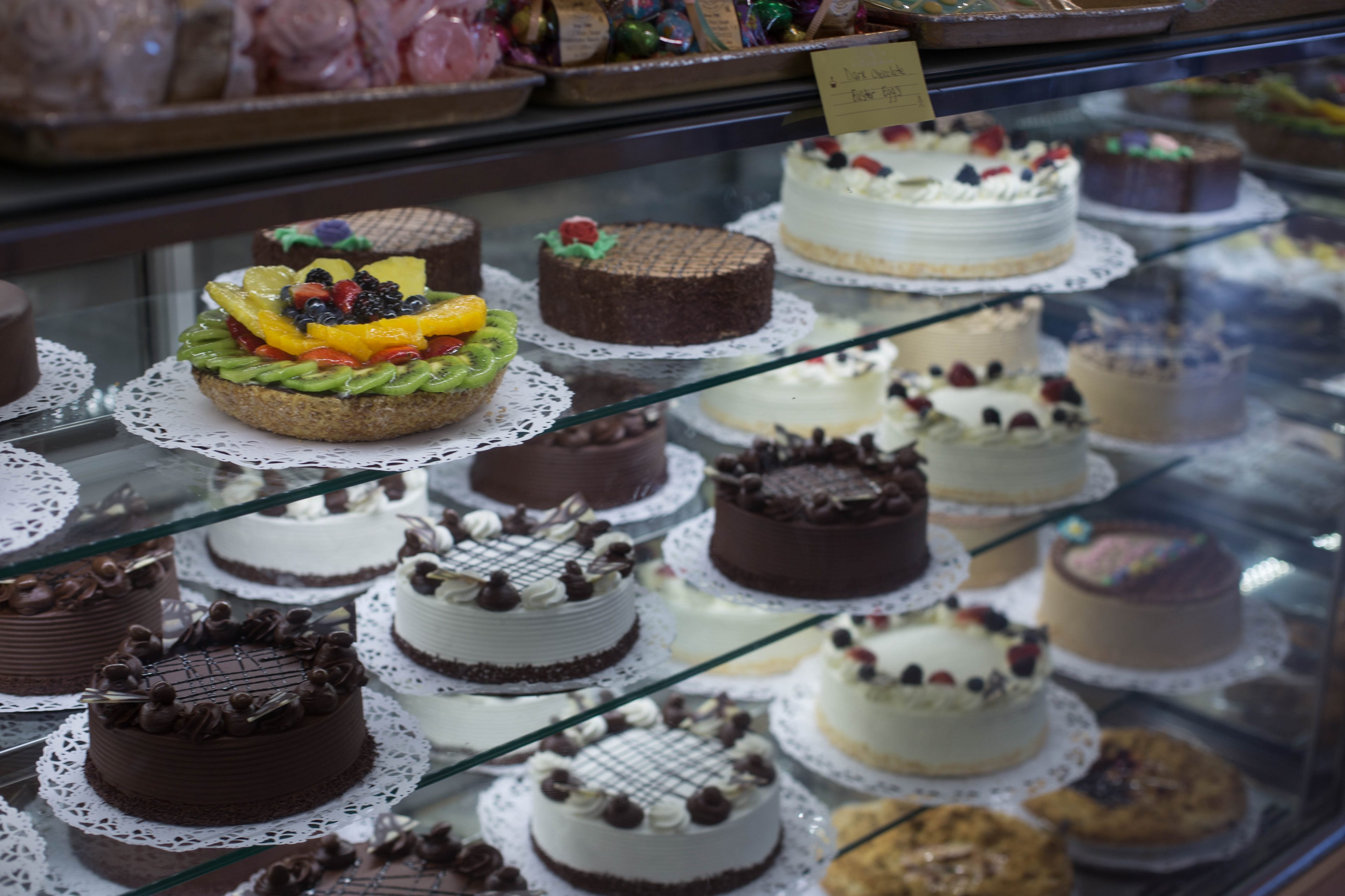 Westhampton Beach Bakery Baking Goods Since '88 - What's Hamptoning